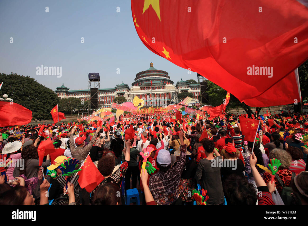Communist chorus hi-res stock photography and images - Alamy