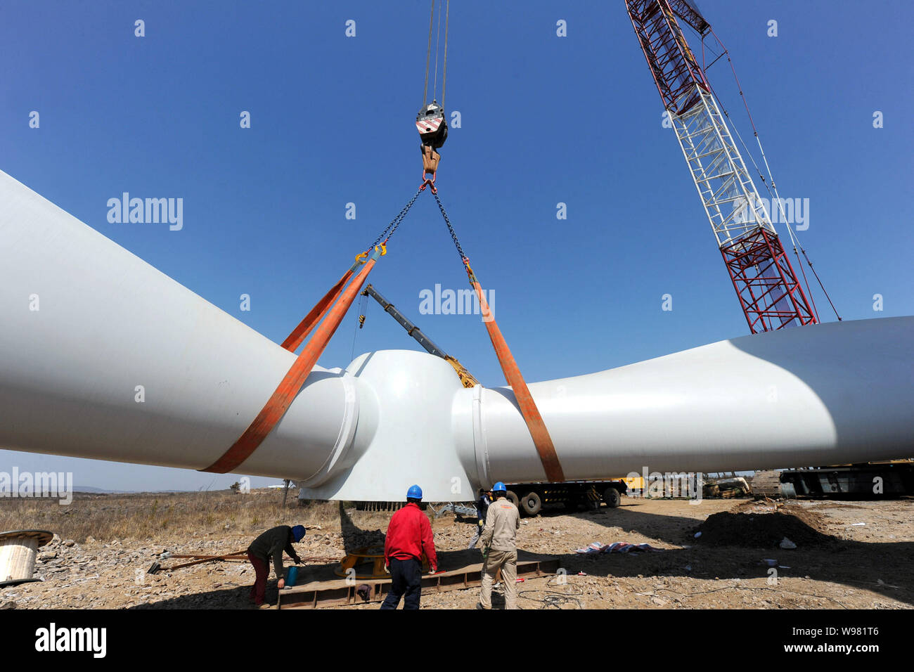 Windmill accident hi-res stock photography and images - Alamy