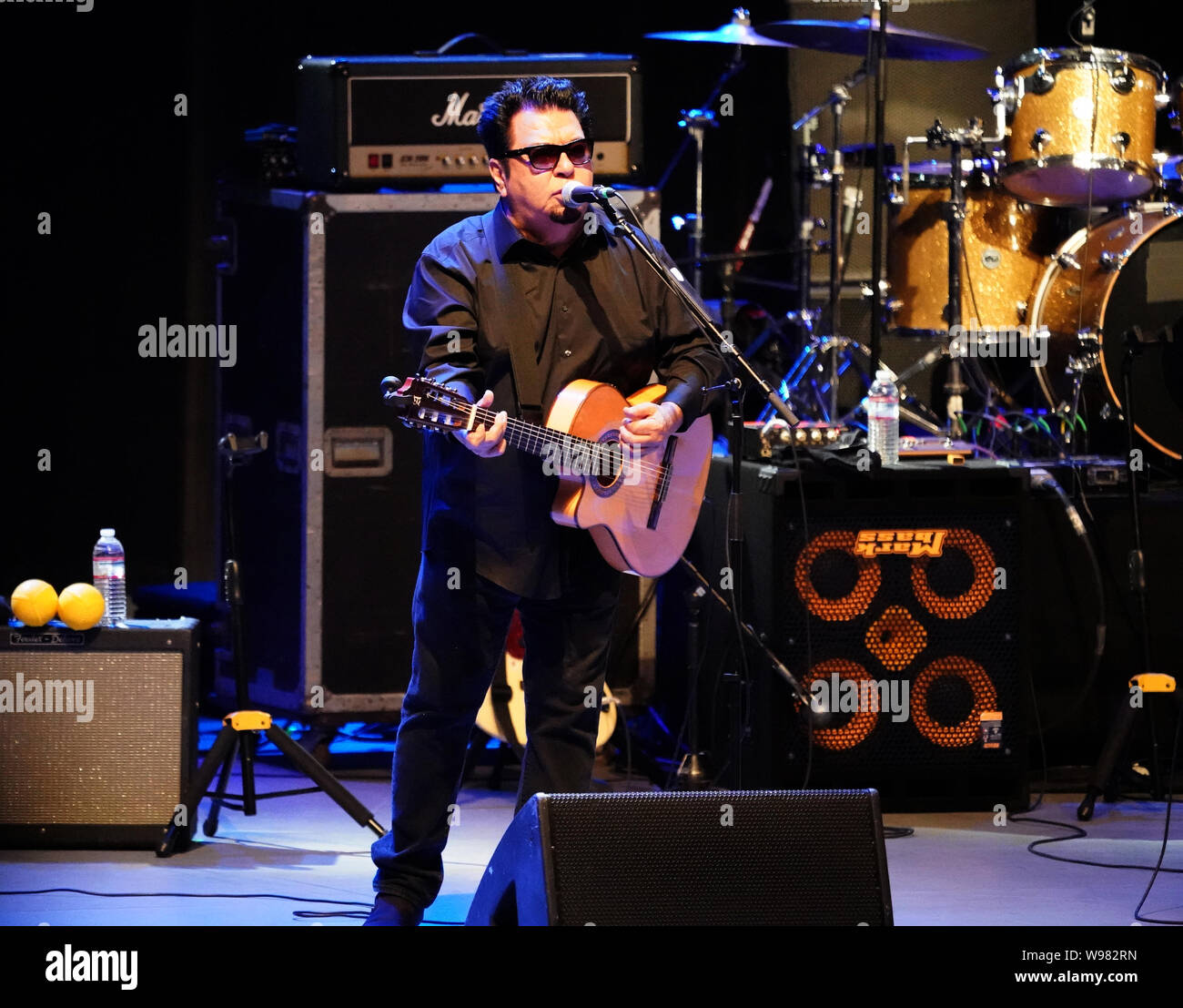 Cesar rosas of los lobos hi-res stock photography and images - Alamy