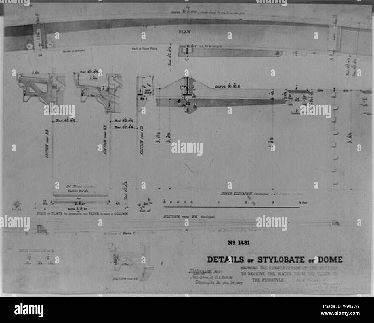 Stylobate hi-res stock photography and images - Alamy