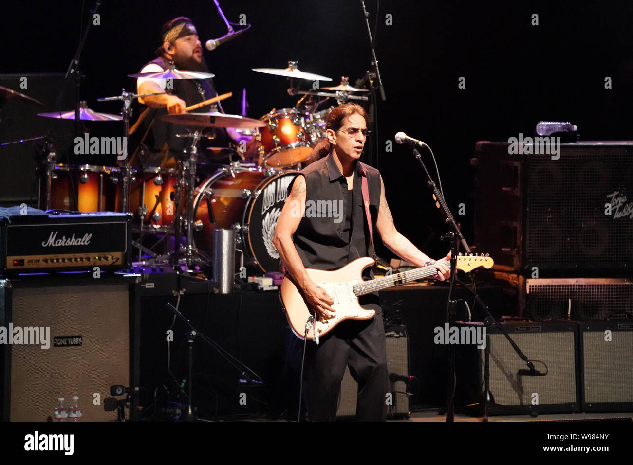 Chicano power hi-res stock photography and images - Alamy