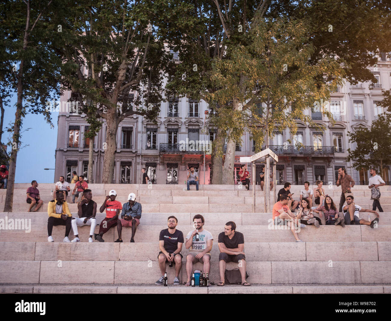 Mainly men hi-res stock photography and images - Alamy