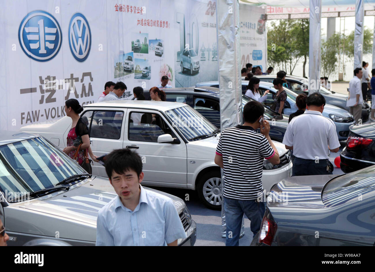 Faw corporation hi-res stock photography and images - Alamy