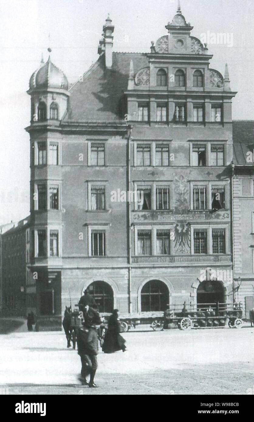 Deutsche haus 01 Stock Photo - Alamy