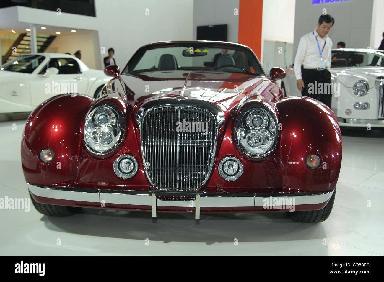 Mitsuoka hi-res stock photography and images - Alamy