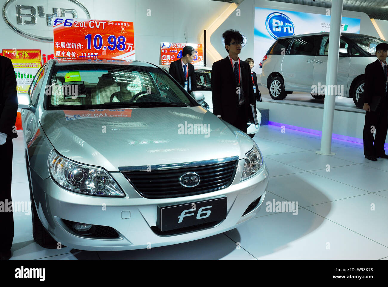 Byd f6 hi-res stock photography and images - Alamy