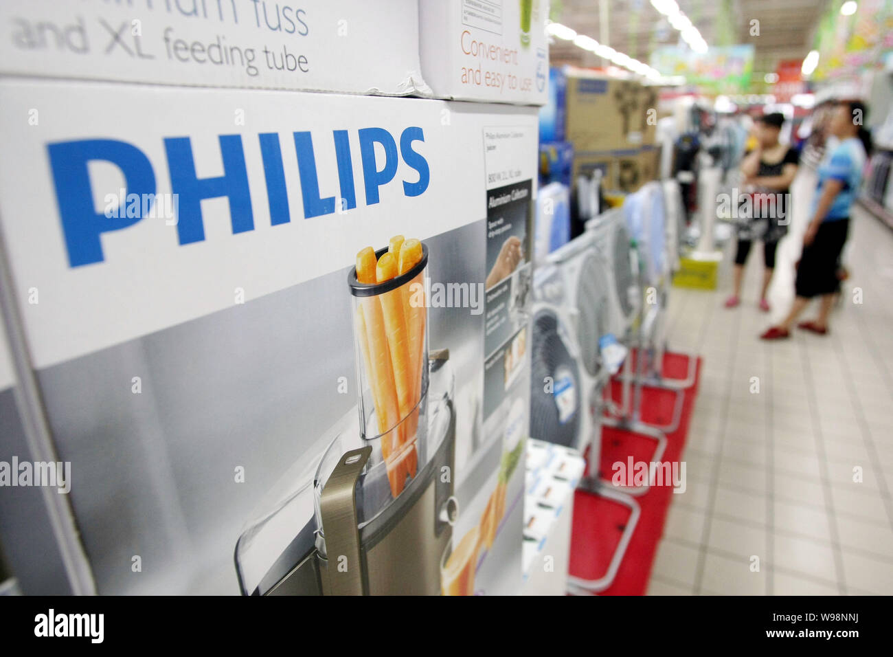 Philips electronics hi-res stock photography and images - Alamy