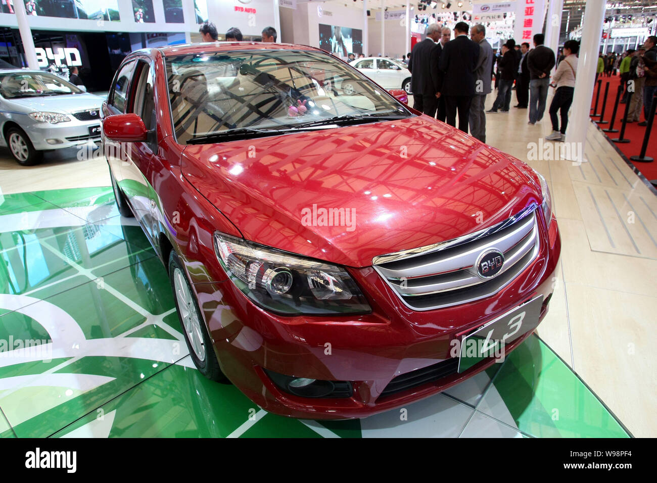 Byd l3 hi-res stock photography and images - Alamy
