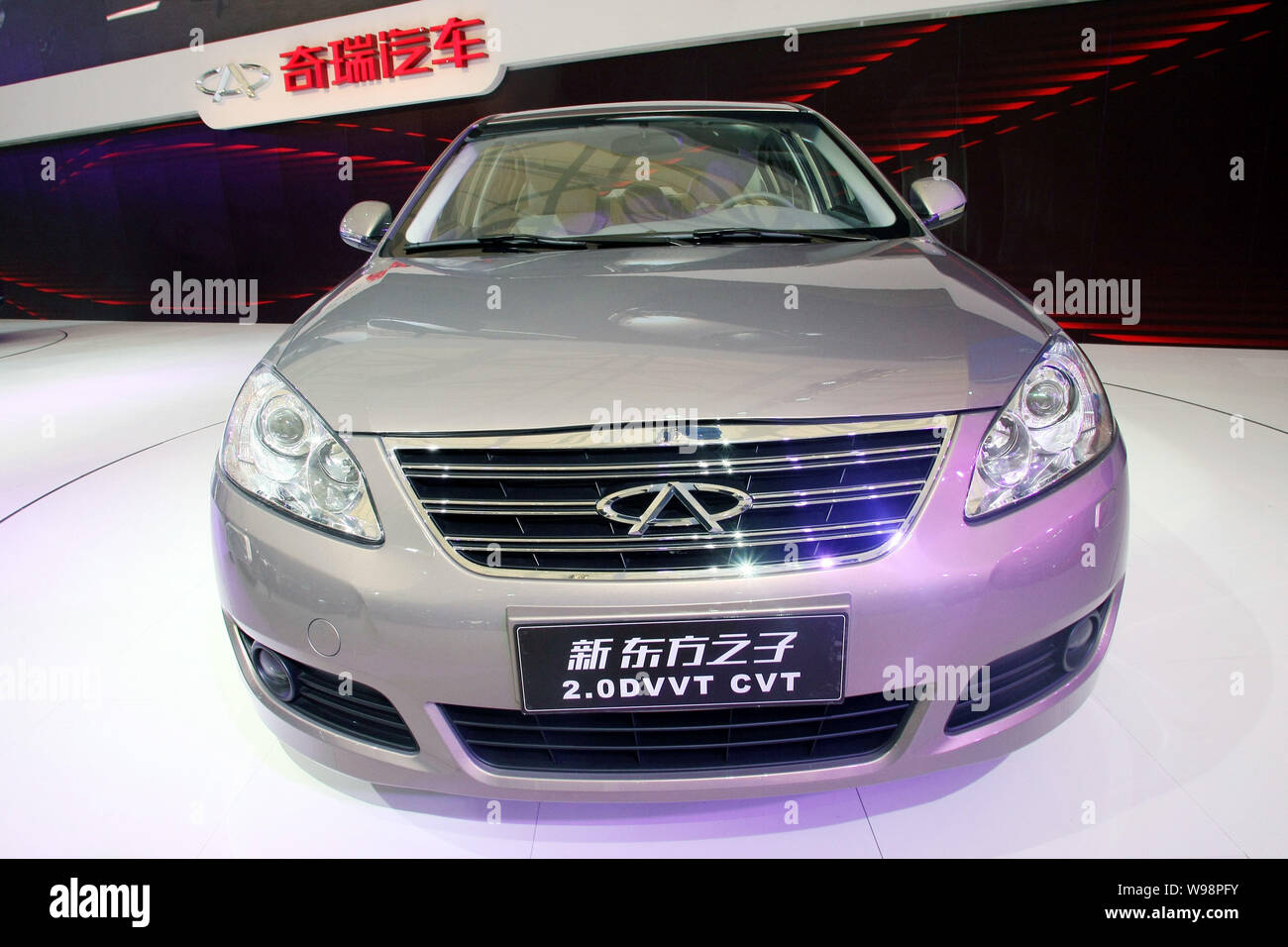 Dvvt hi-res stock photography and images - Alamy