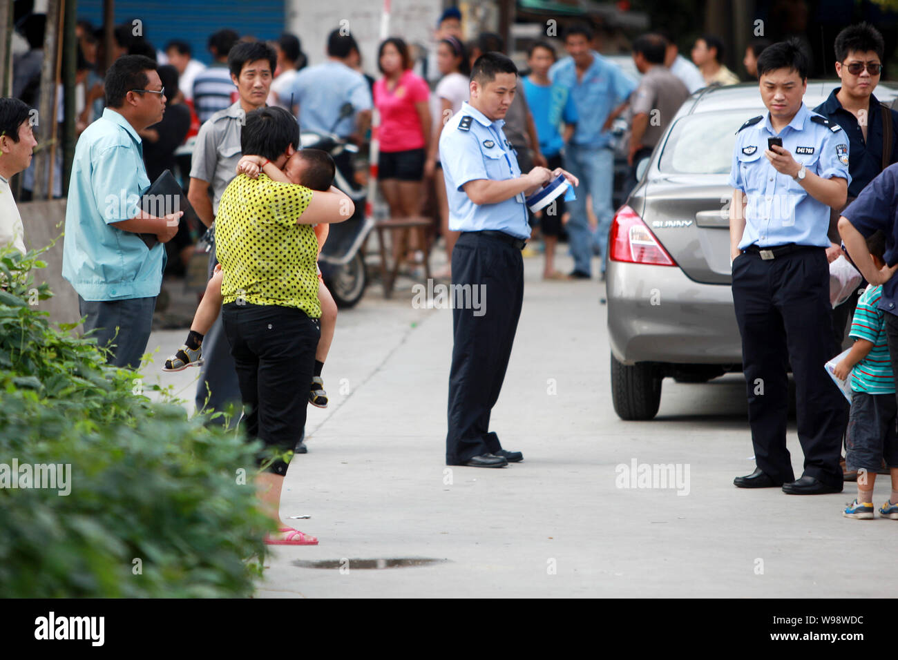 Staff police officers guard hi-res stock photography and images - Alamy