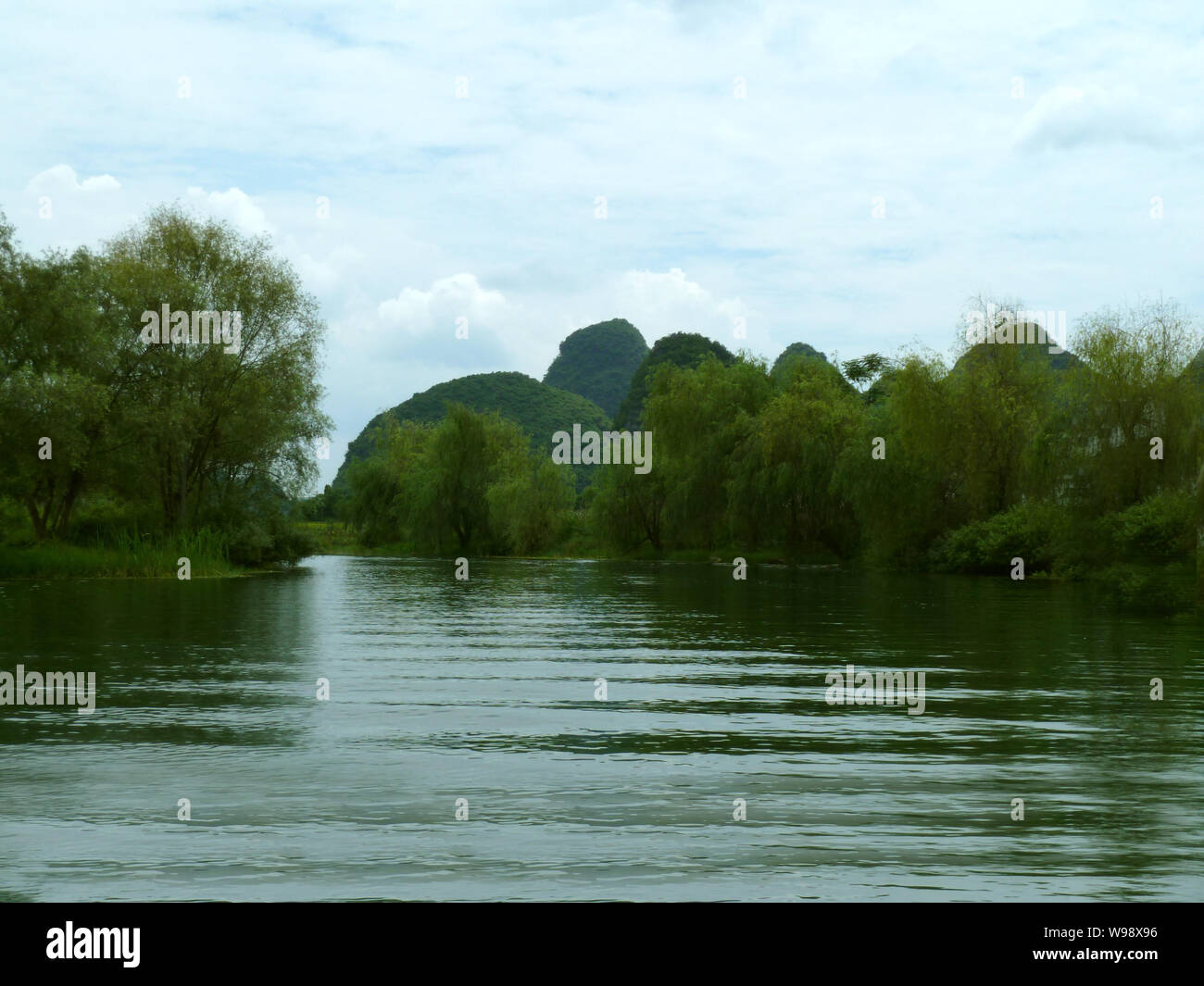 Guilin and lijiang river national park hi-res stock photography and ...