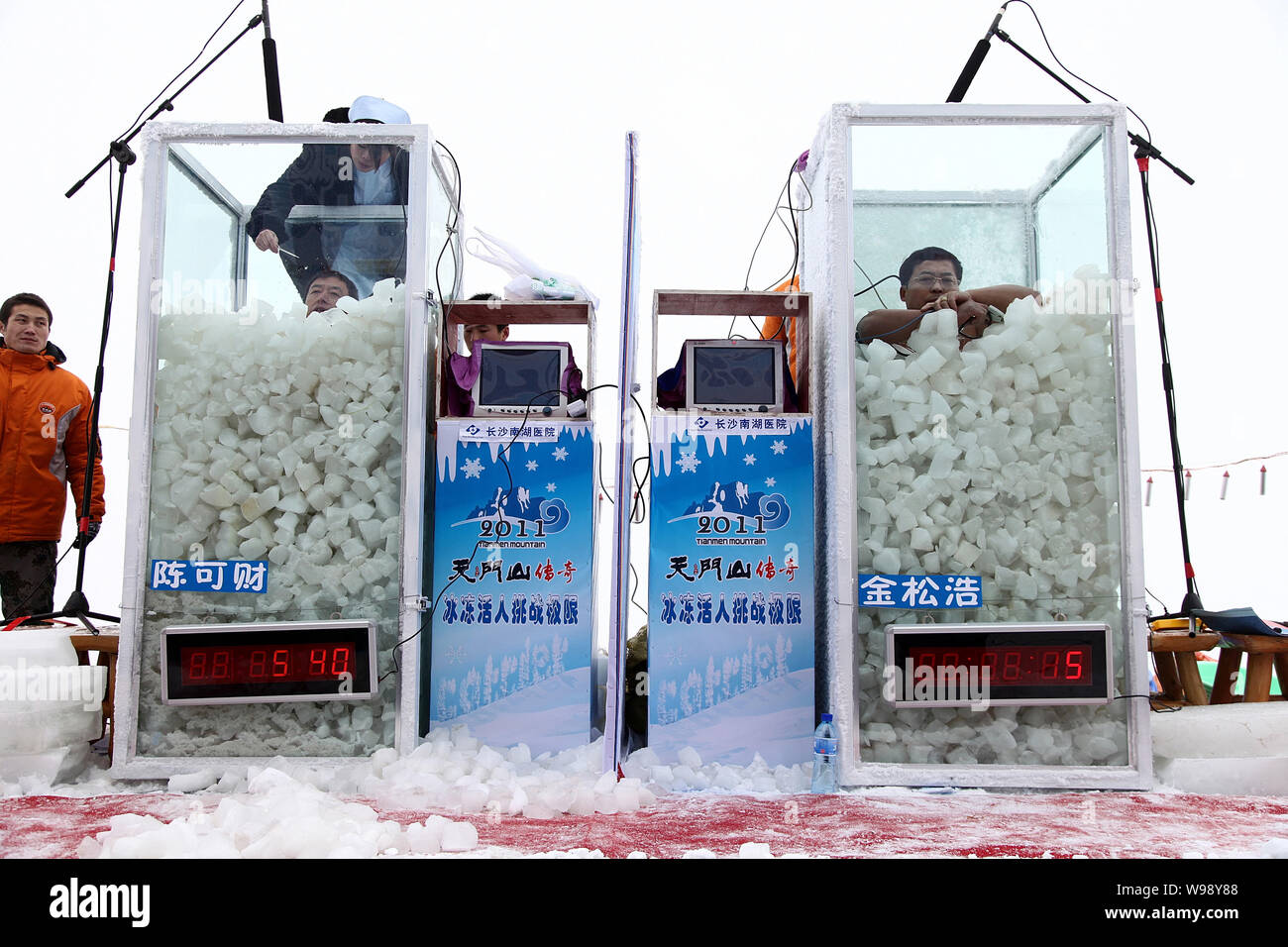 The world of the iceman hi-res stock photography and images - Alamy