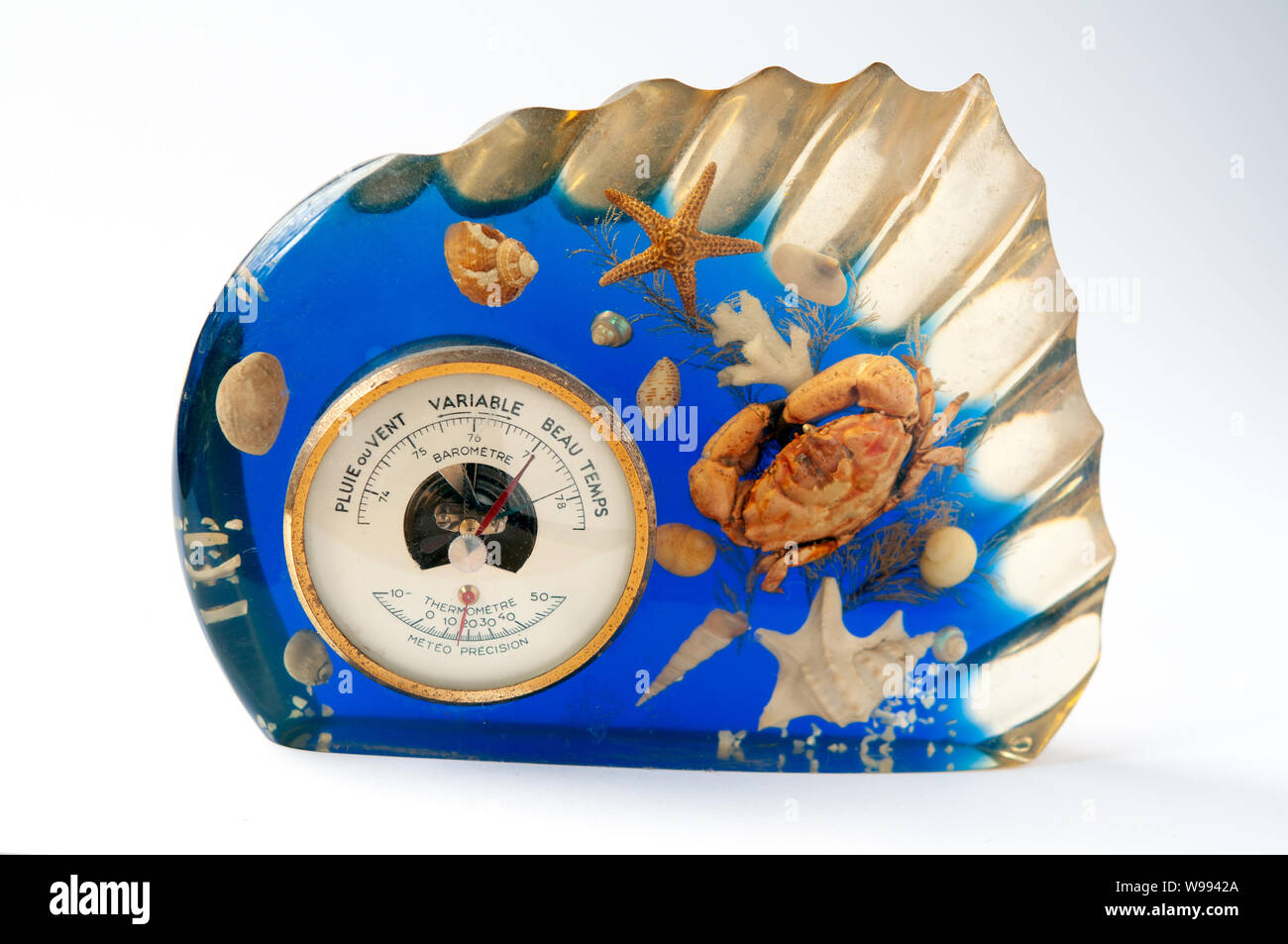 Lo Pan type compass, used in Feng Shui Stock Photo - Alamy