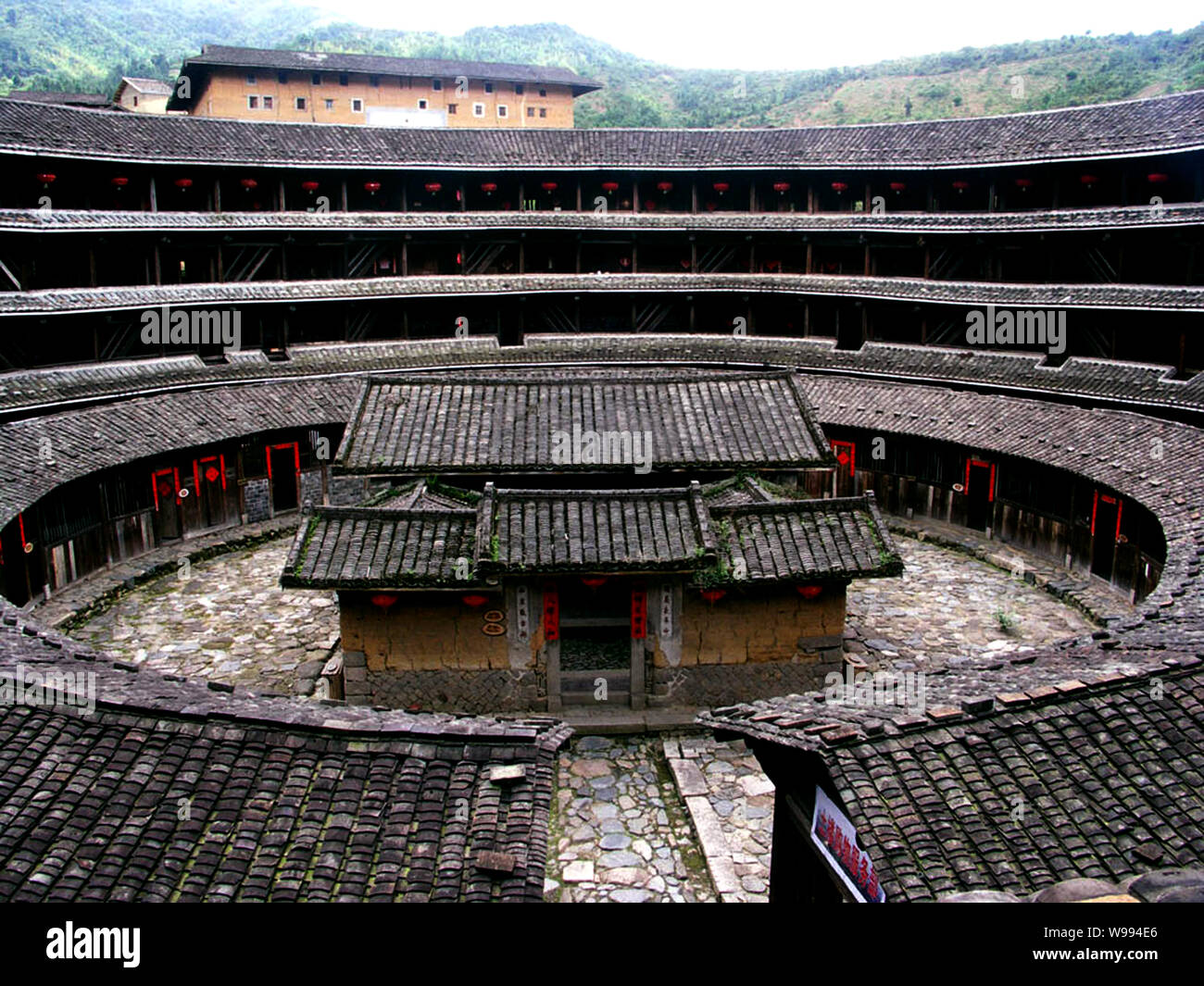 --File--View of earthern buildings in Yongding county, south Chinas ...