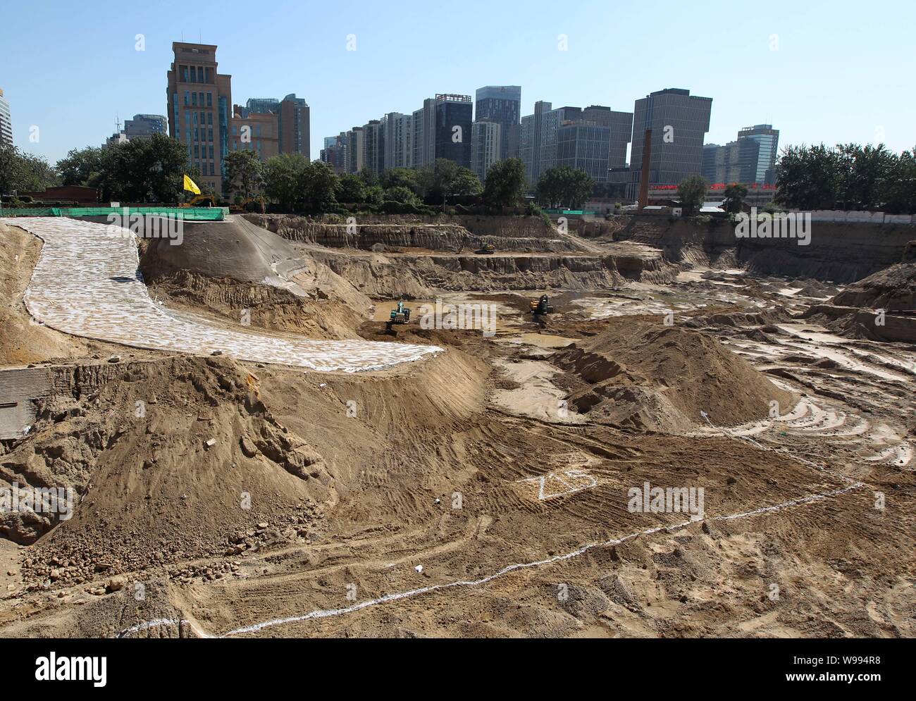View of the construction site of Chinas tallest building in Beijing ...