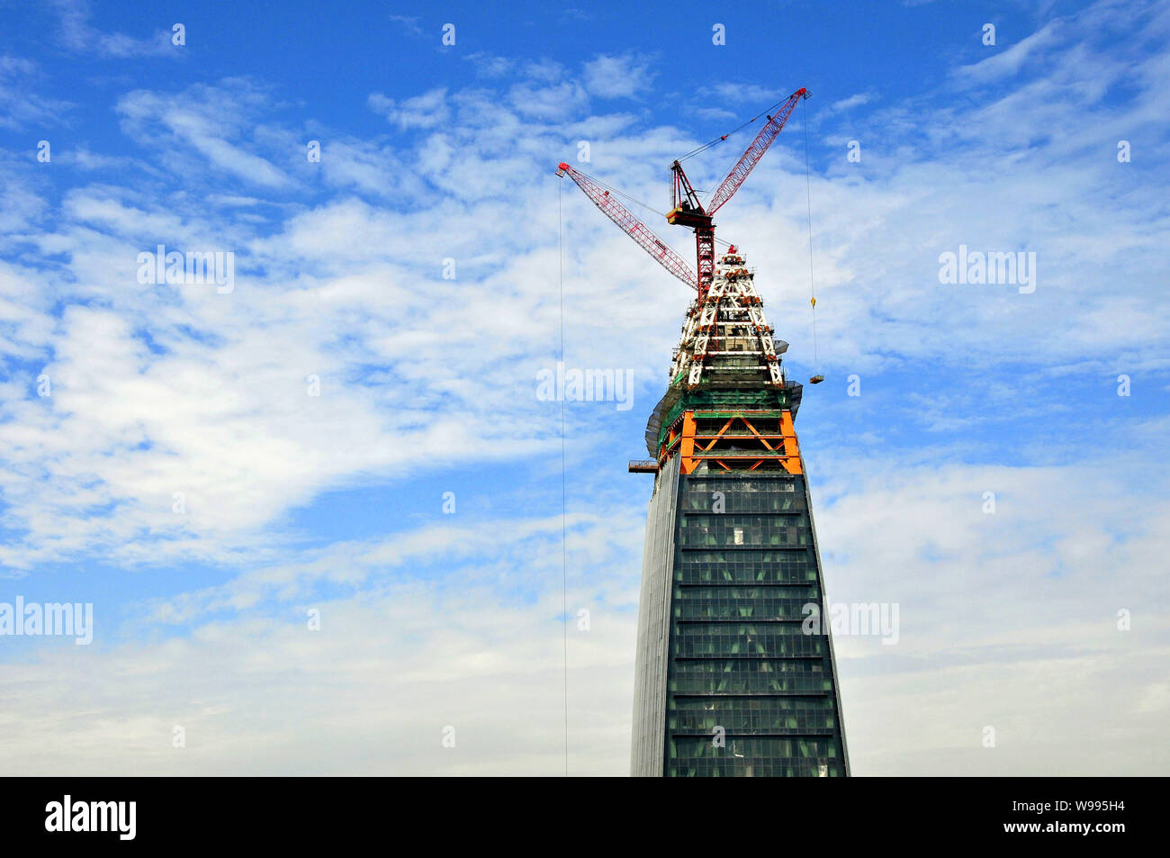 Kingkey 100 finance building hi-res stock photography and images - Alamy