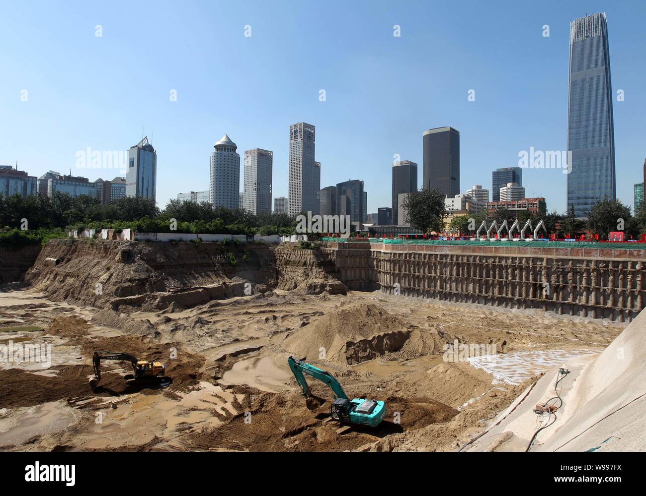 View of the construction site of Chinas tallest building in Beijing ...