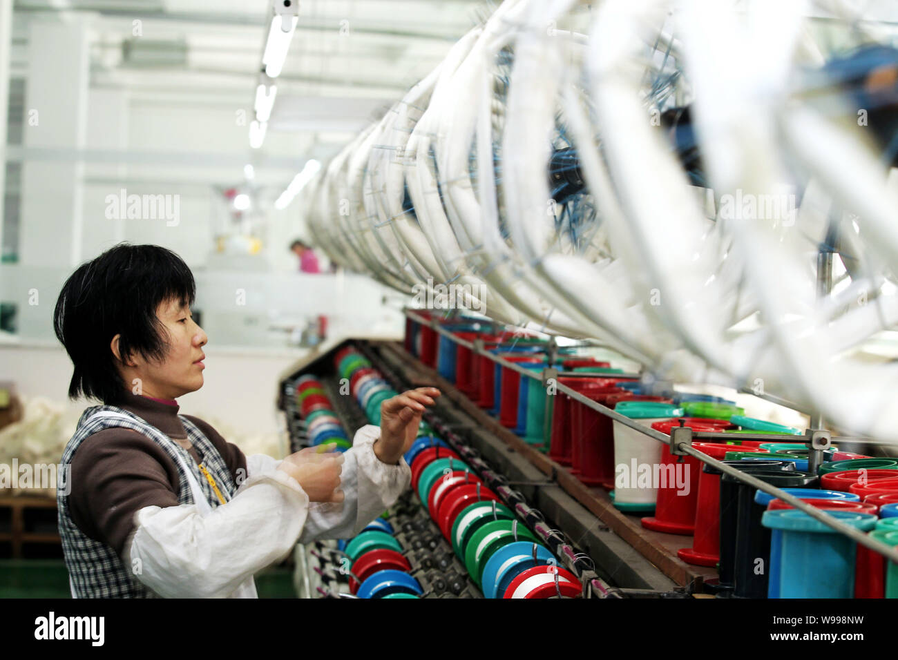 Spinning machine development hi-res stock photography and images - Alamy
