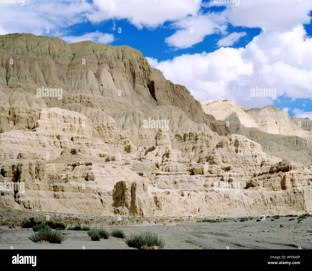 --FILE--This undated file photo shows the landscape of the Guge Dynasty ...