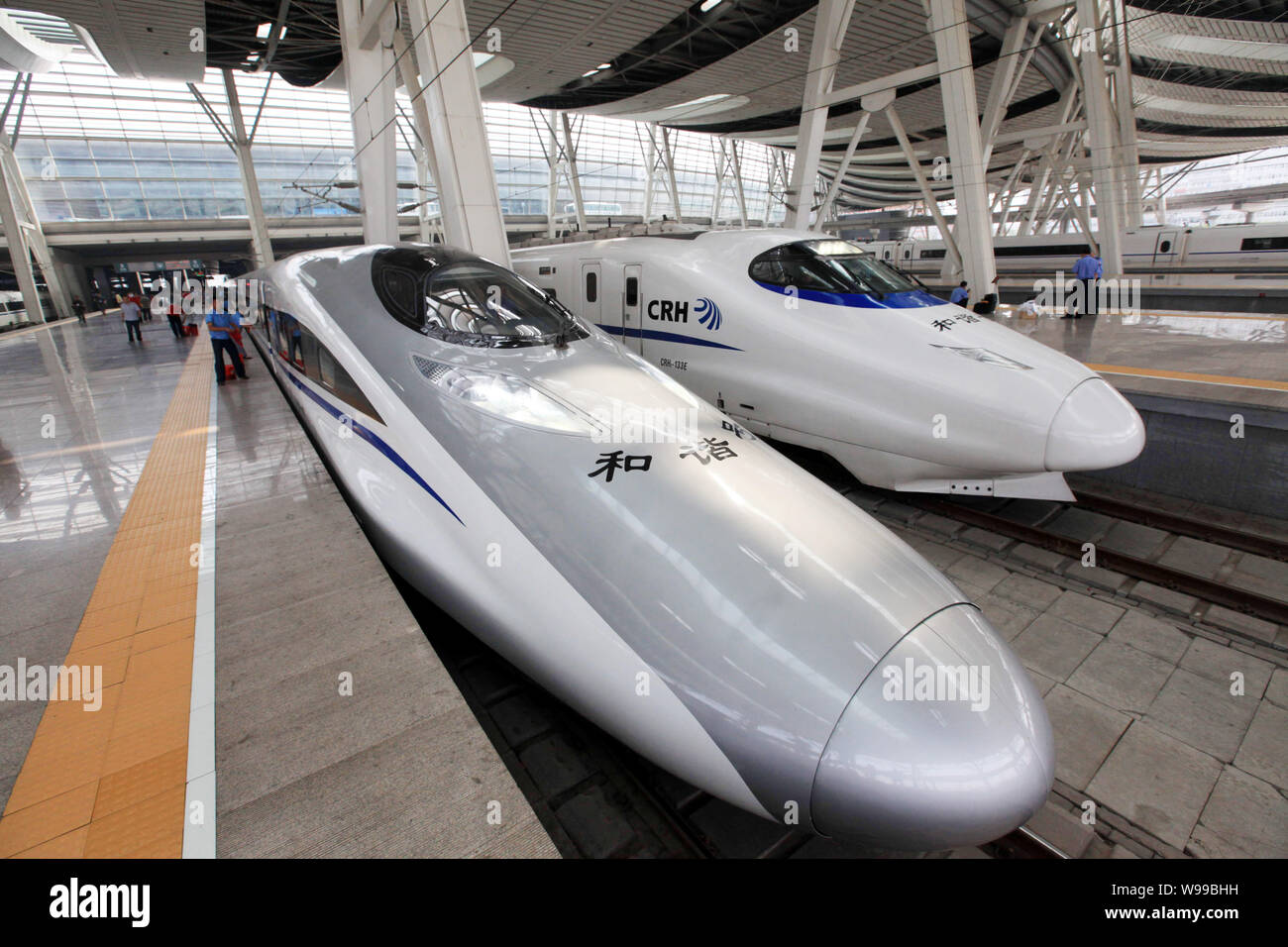 --FILE--CRH (China Railway High-speed) trains are pictured at the ...