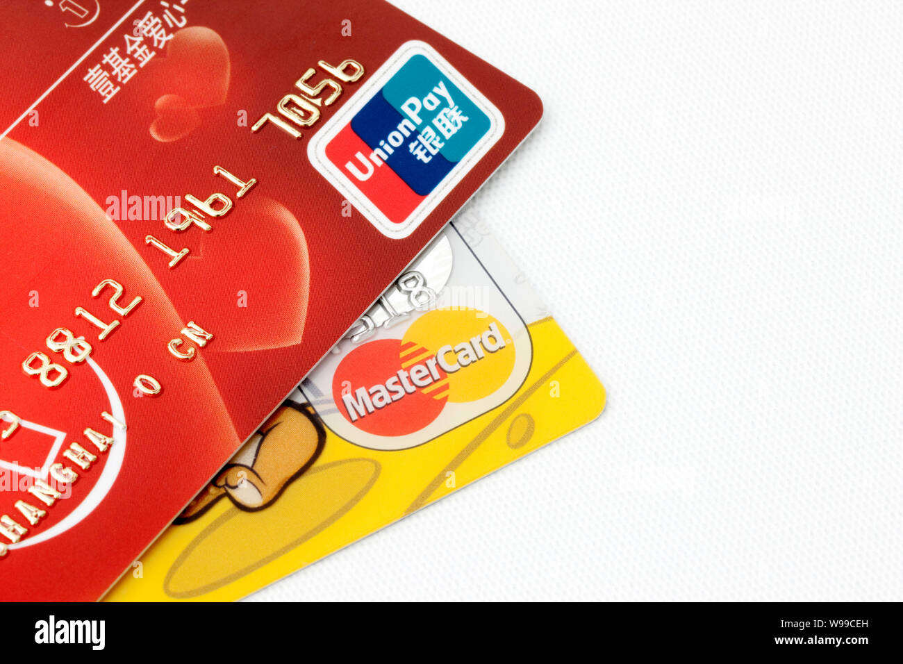 --FILE--Credit cards with logos of China UnionPay and MasterCard are ...