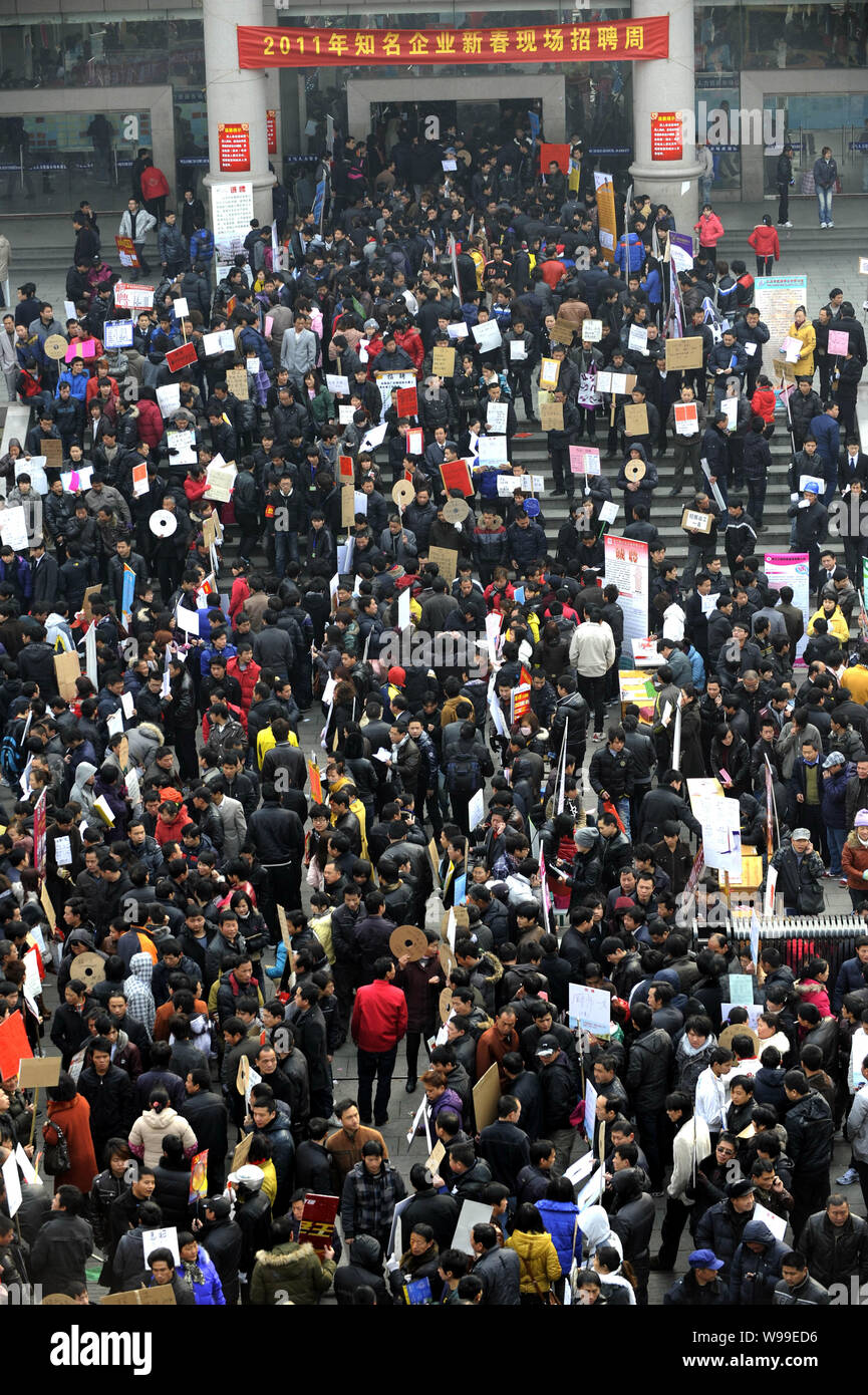 Chinese booming economy hi-res stock photography and images - Alamy