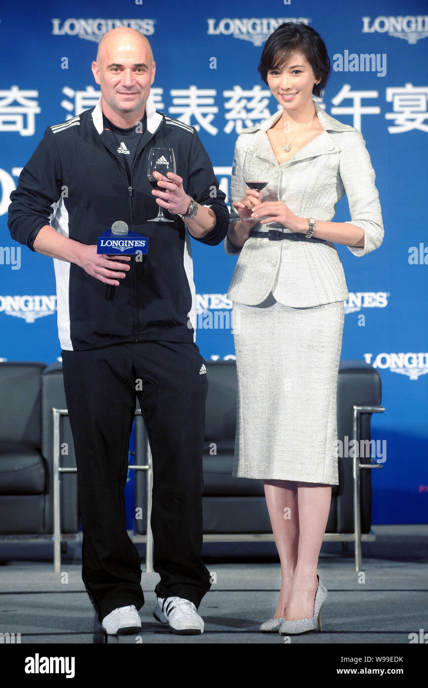 Tennis player Andre Agassi of the US (left) and Taiwanese model and ...