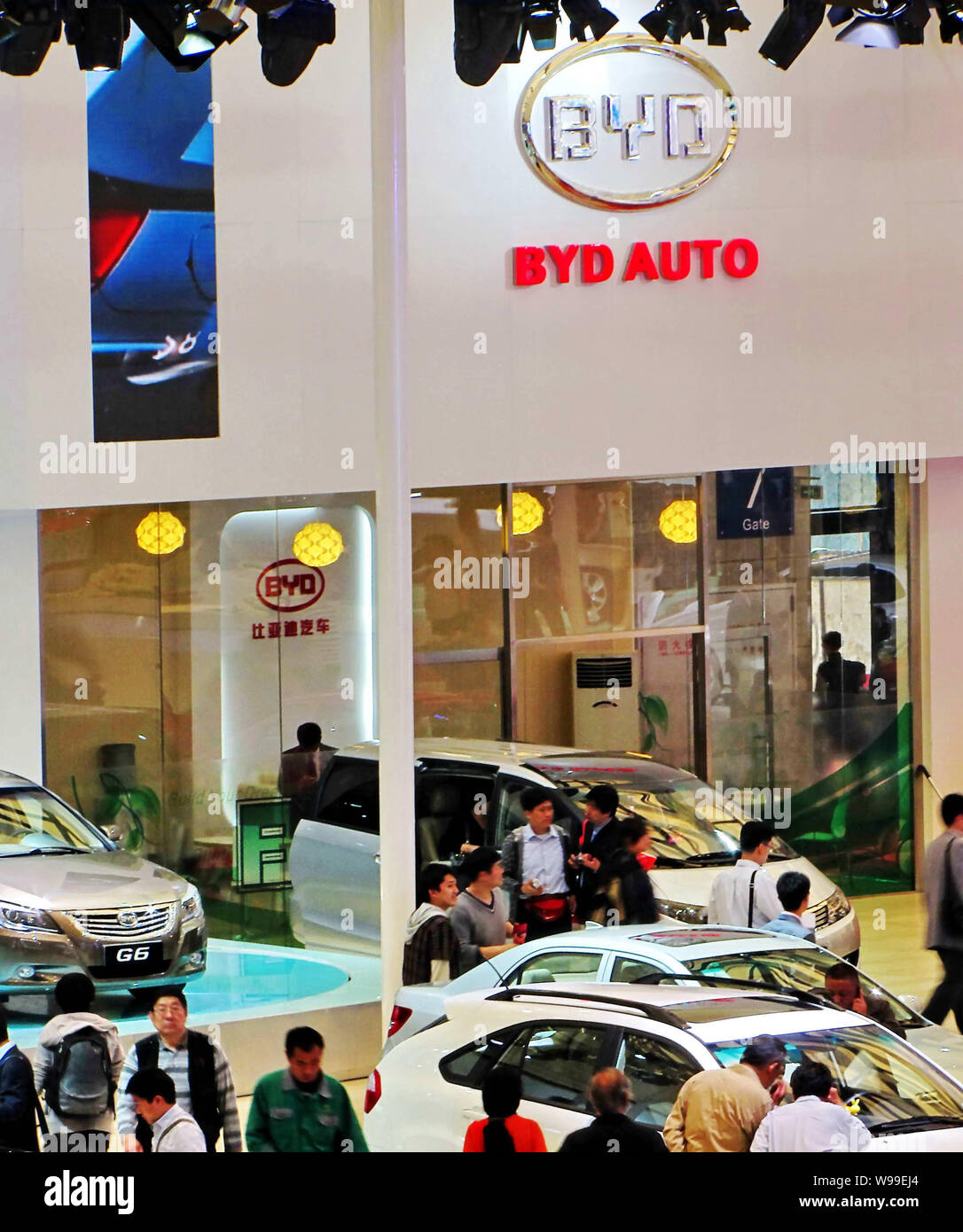 --File--People visit a stand of BYD at the 14th Shanghai International ...