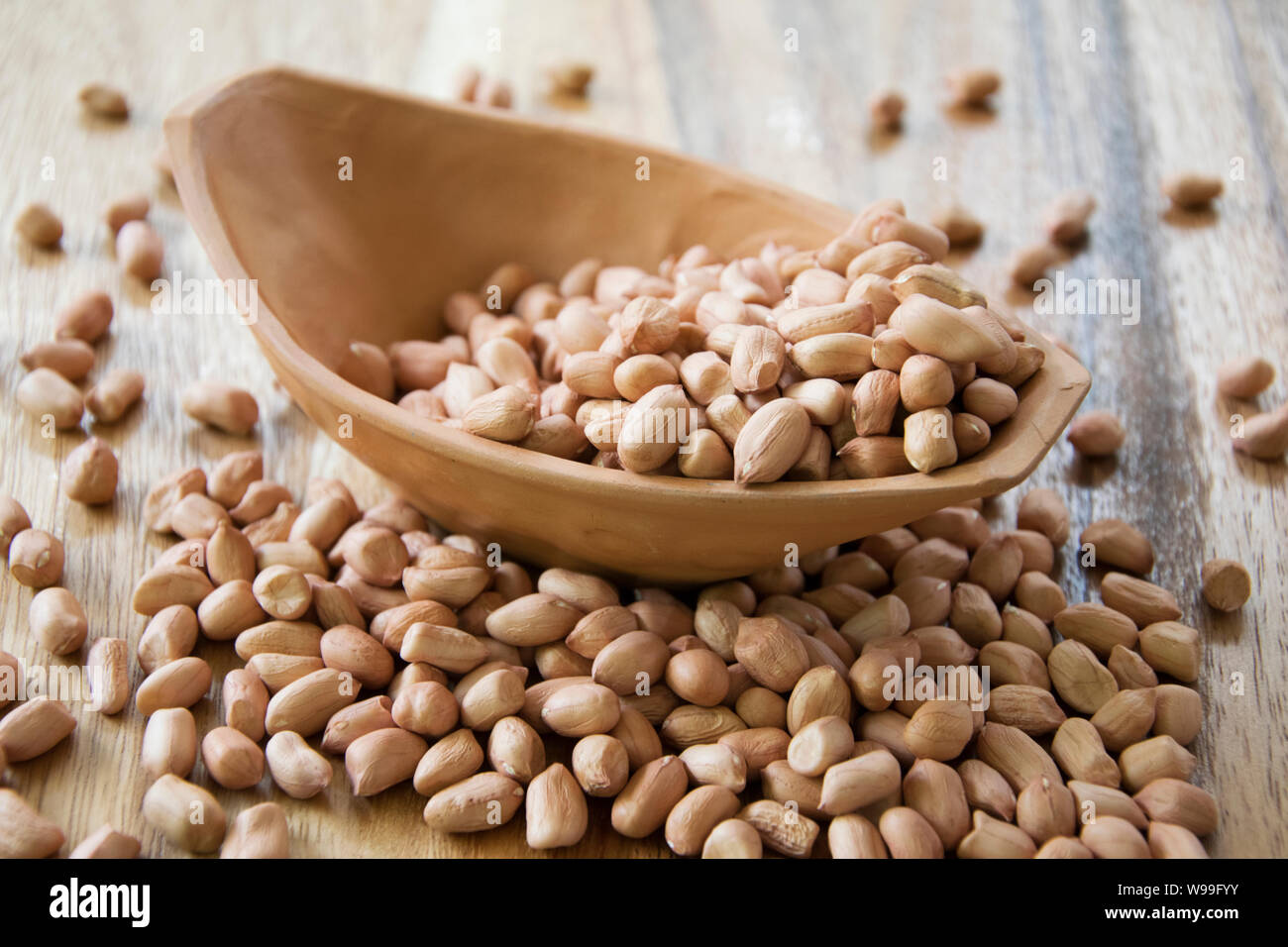 Peeled peanut,raw peanut Stock Photo - Alamy