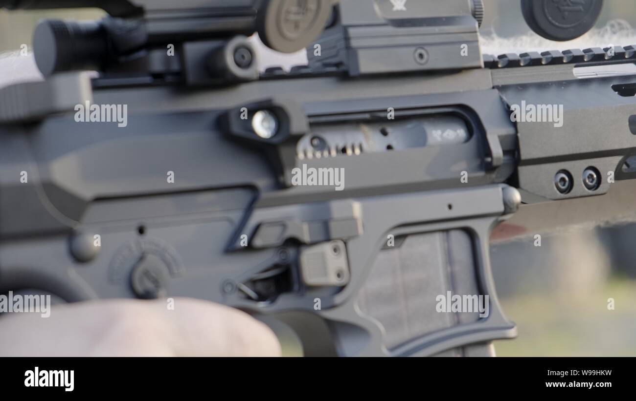 Gun barrel close up side view hi-res stock photography and images - Alamy