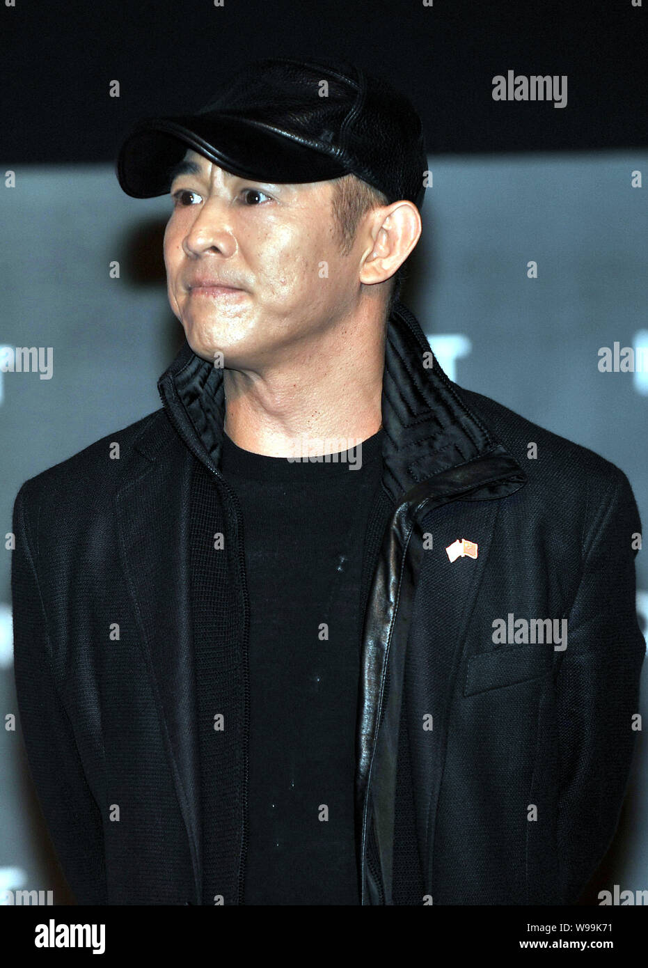 --File-- Chinese kungfu star Jet Li attends the opening ceremony for ...