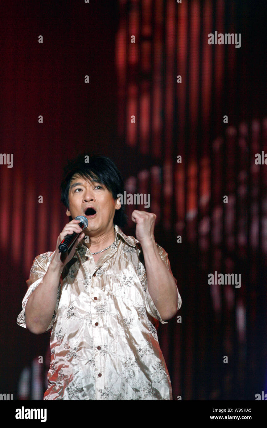 Hong Kong singer Emil Chow Wah-Kin performs at his concert in Qingdao ...