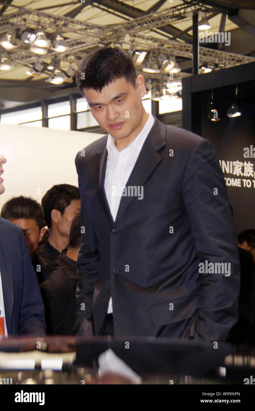 Chinese basketball superstar Yao Ming attends the 14th Shanghai ...
