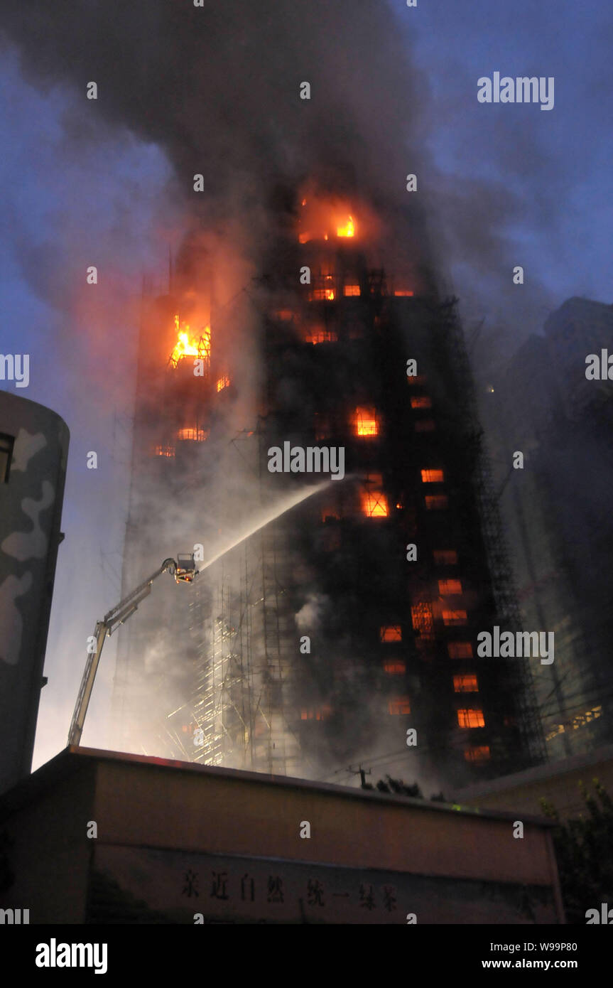 Firefighters file hi-res stock photography and images - Alamy