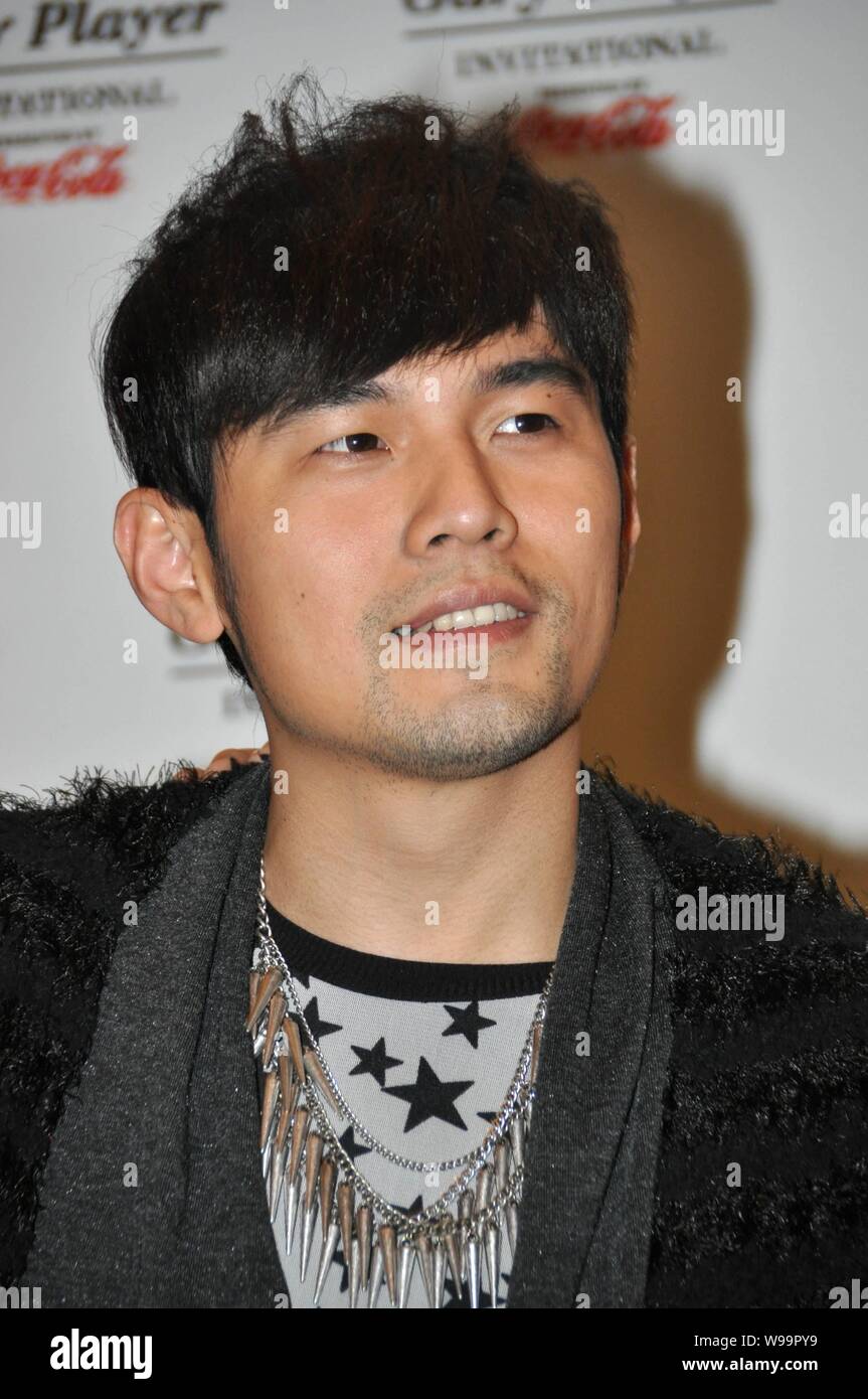 Hosted 2011 hi-res stock photography and images - Alamy