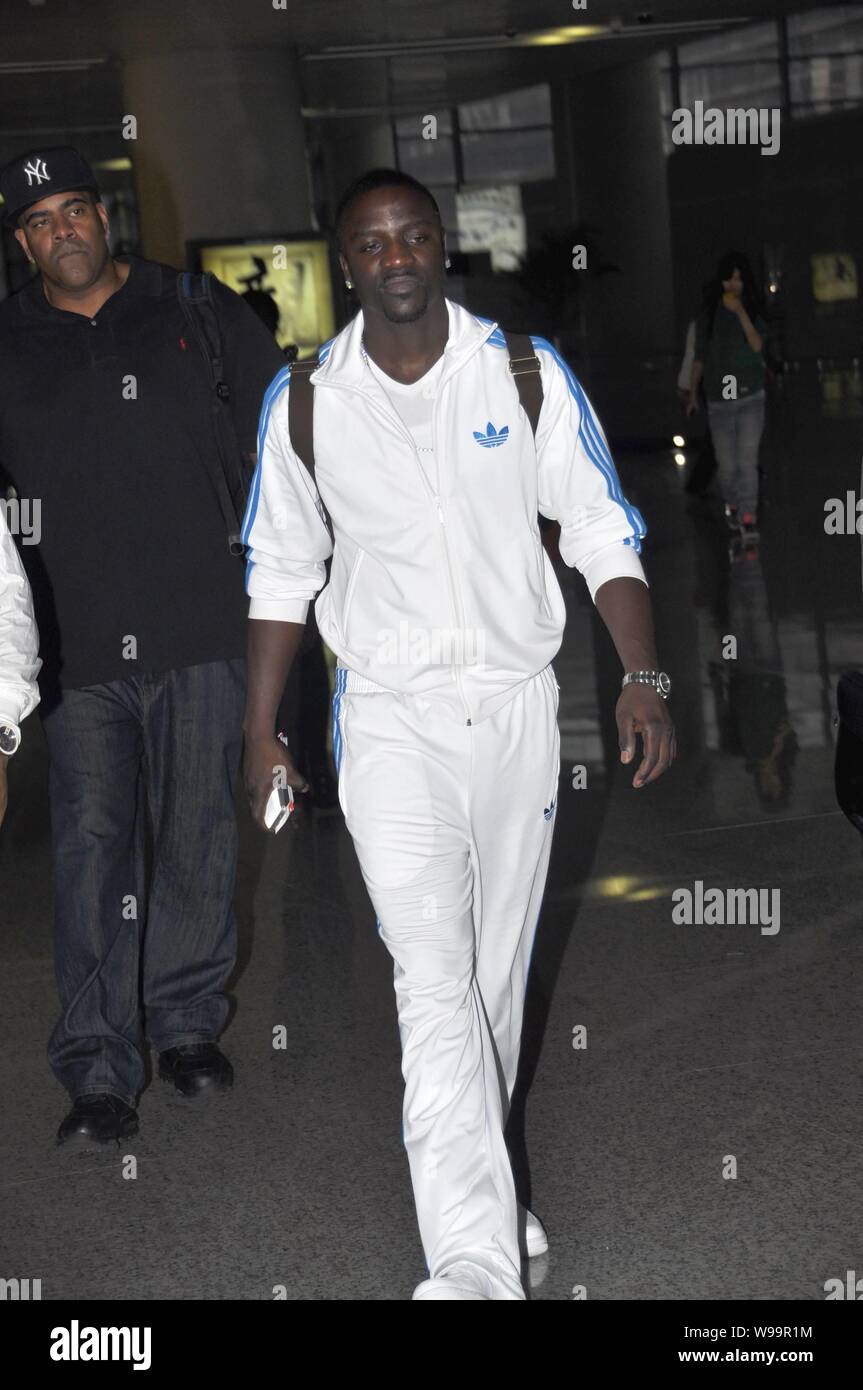 Senegalese-American R&B singer Aliaune Damala Badara Thiam, better ...