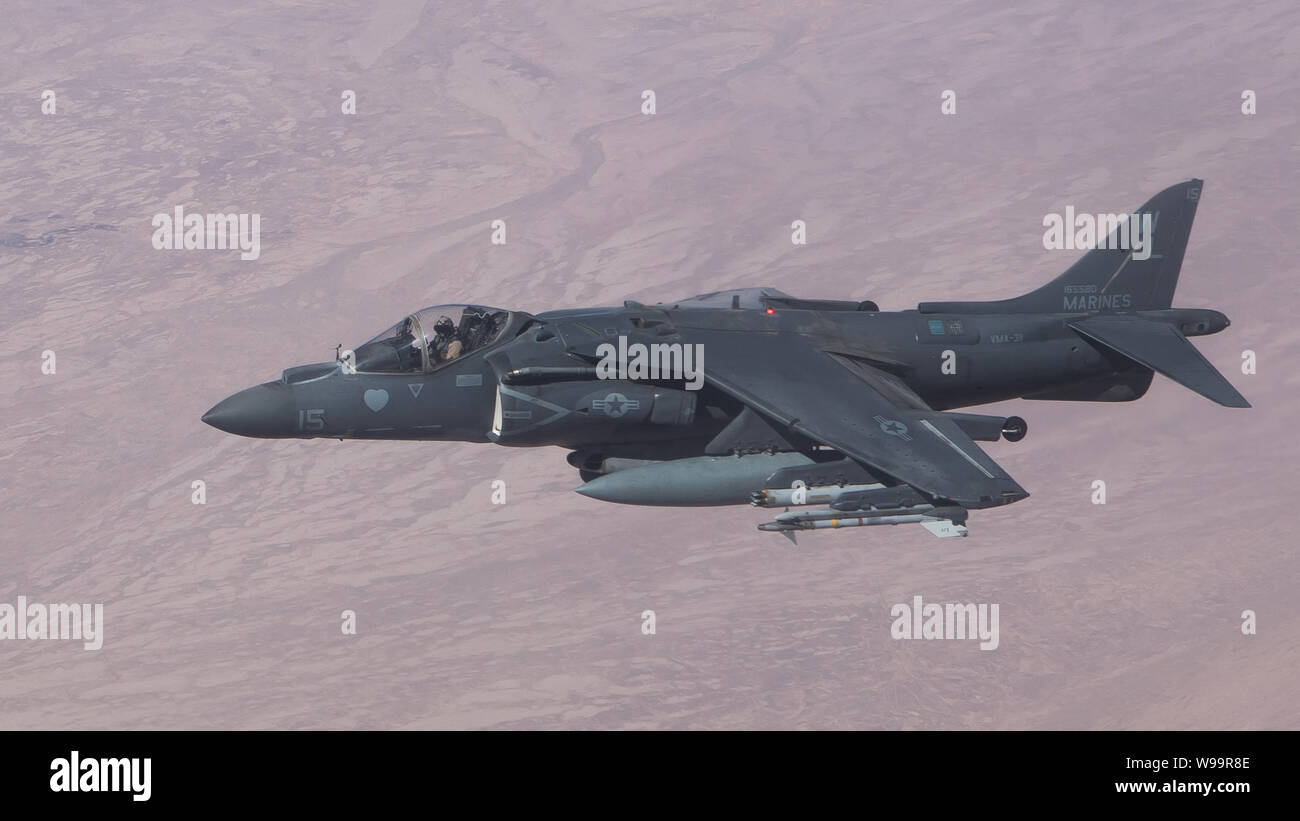 Vma 311 hi-res stock photography and images - Alamy