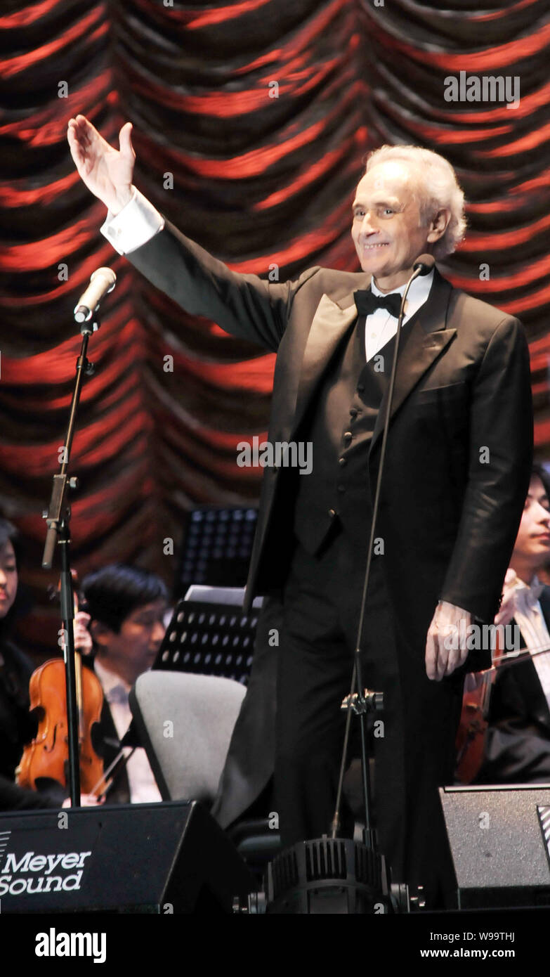 Spanish tenor Jose Carreras greets the audience at his concert in the ...