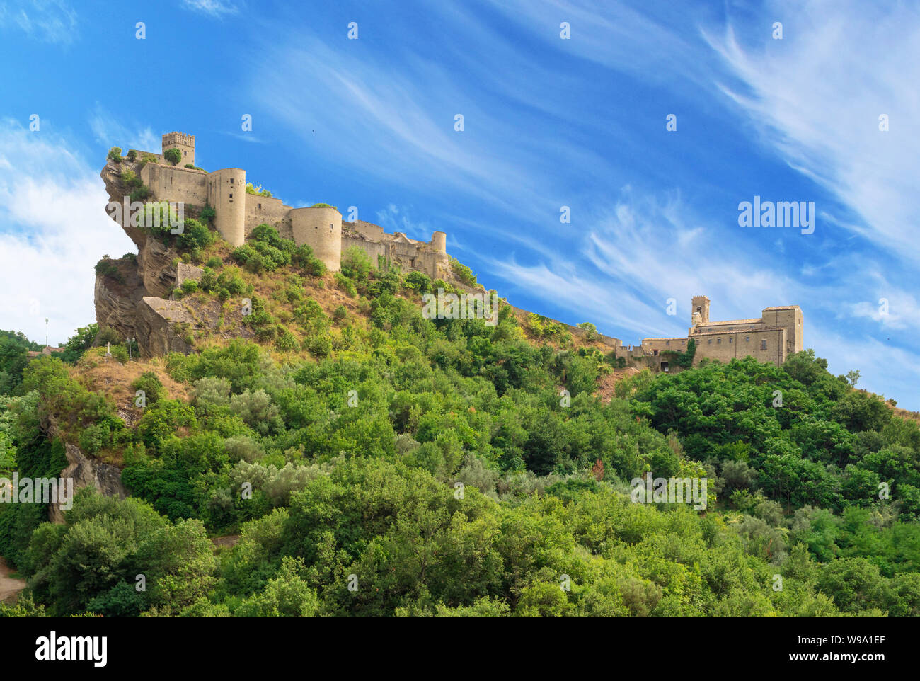 Roccascalegna (Italy) - The suggestive medieval castle on the rock in ...