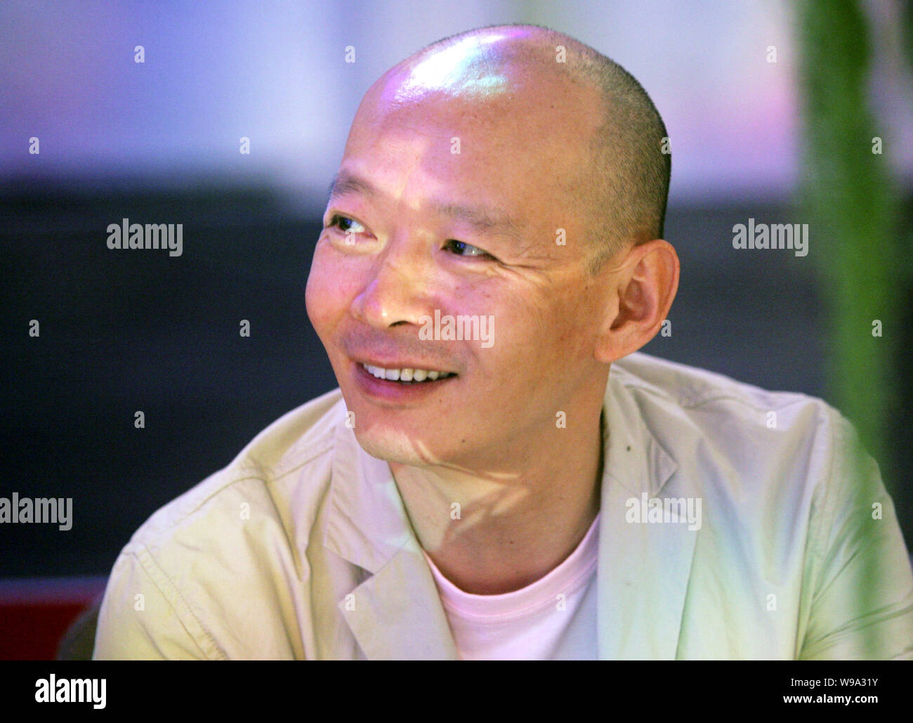 Mingjun hi-res stock photography and images - Alamy