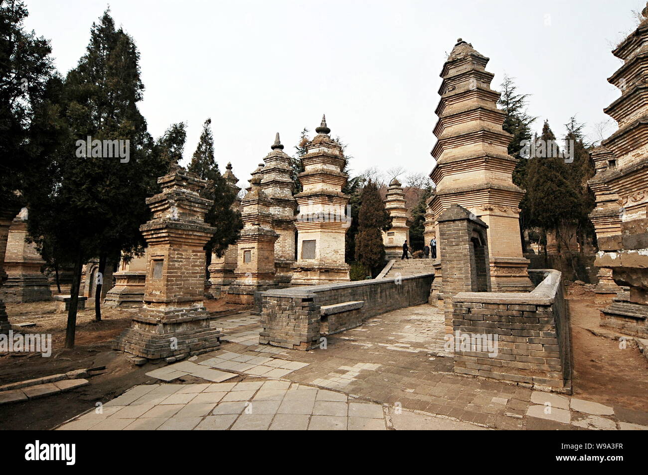 Mount song pagoda hi-res stock photography and images - Alamy
