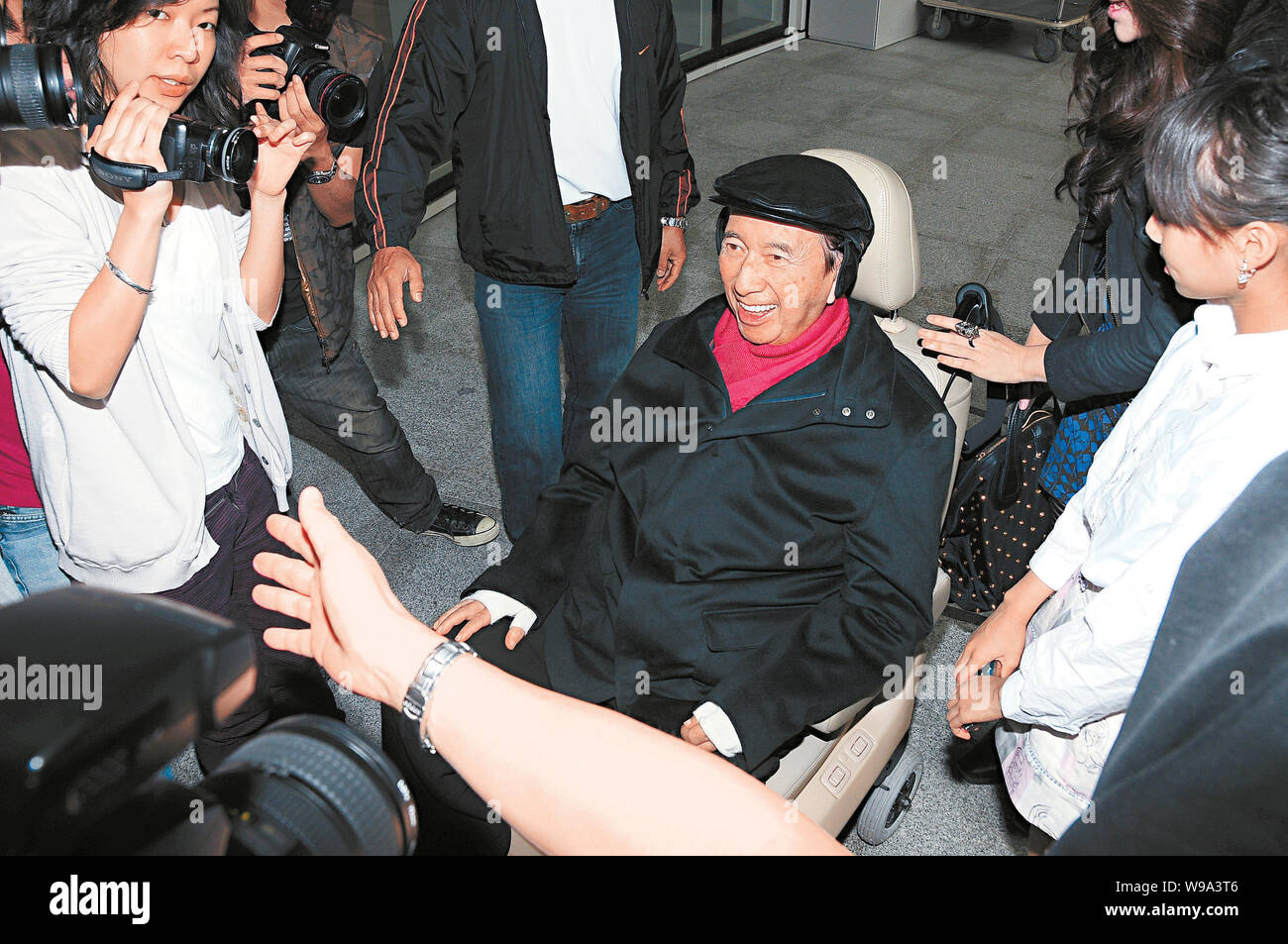 Shun ho hi-res stock photography and images - Alamy