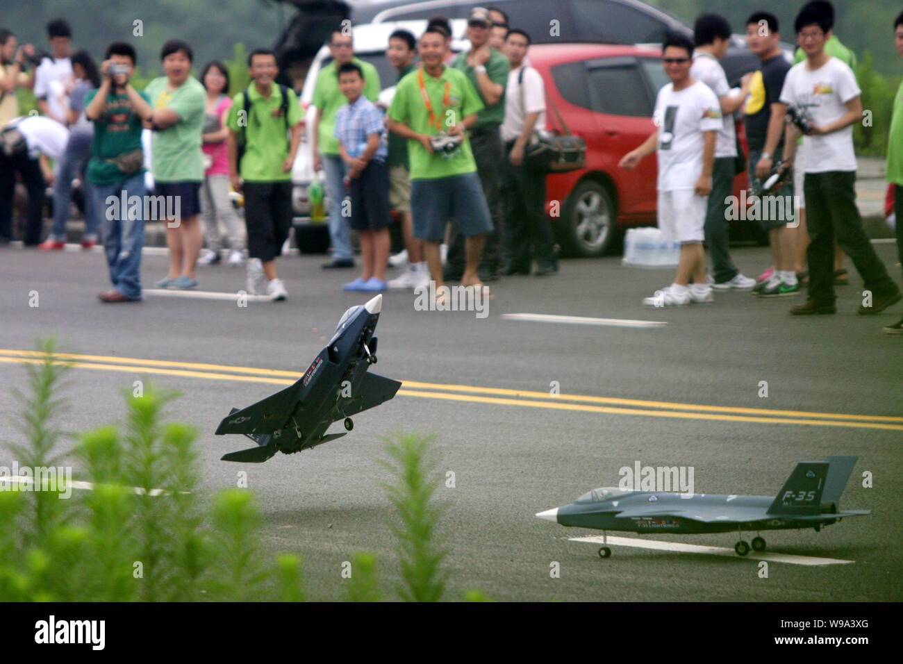 Chinese f35 hi-res stock photography and images - Alamy