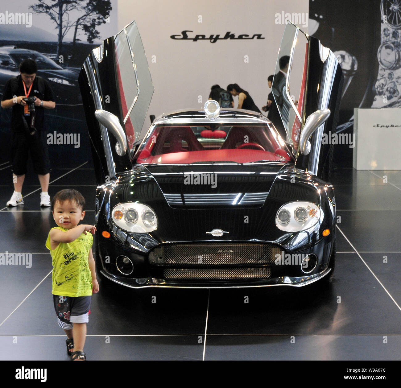 Spyker Automobile High Resolution Stock Photography and Images - Alamy