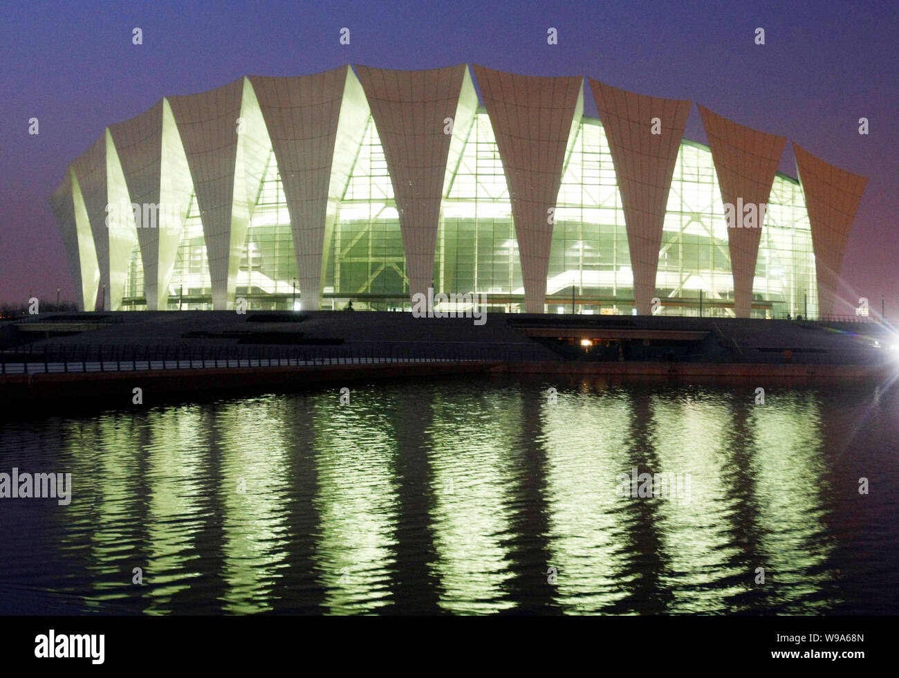Night view of the comprehensive sports stadium of the Shanghai Oriental ...