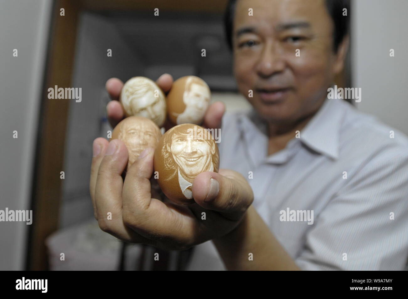 Portraits soccer players hi-res stock photography and images - Alamy