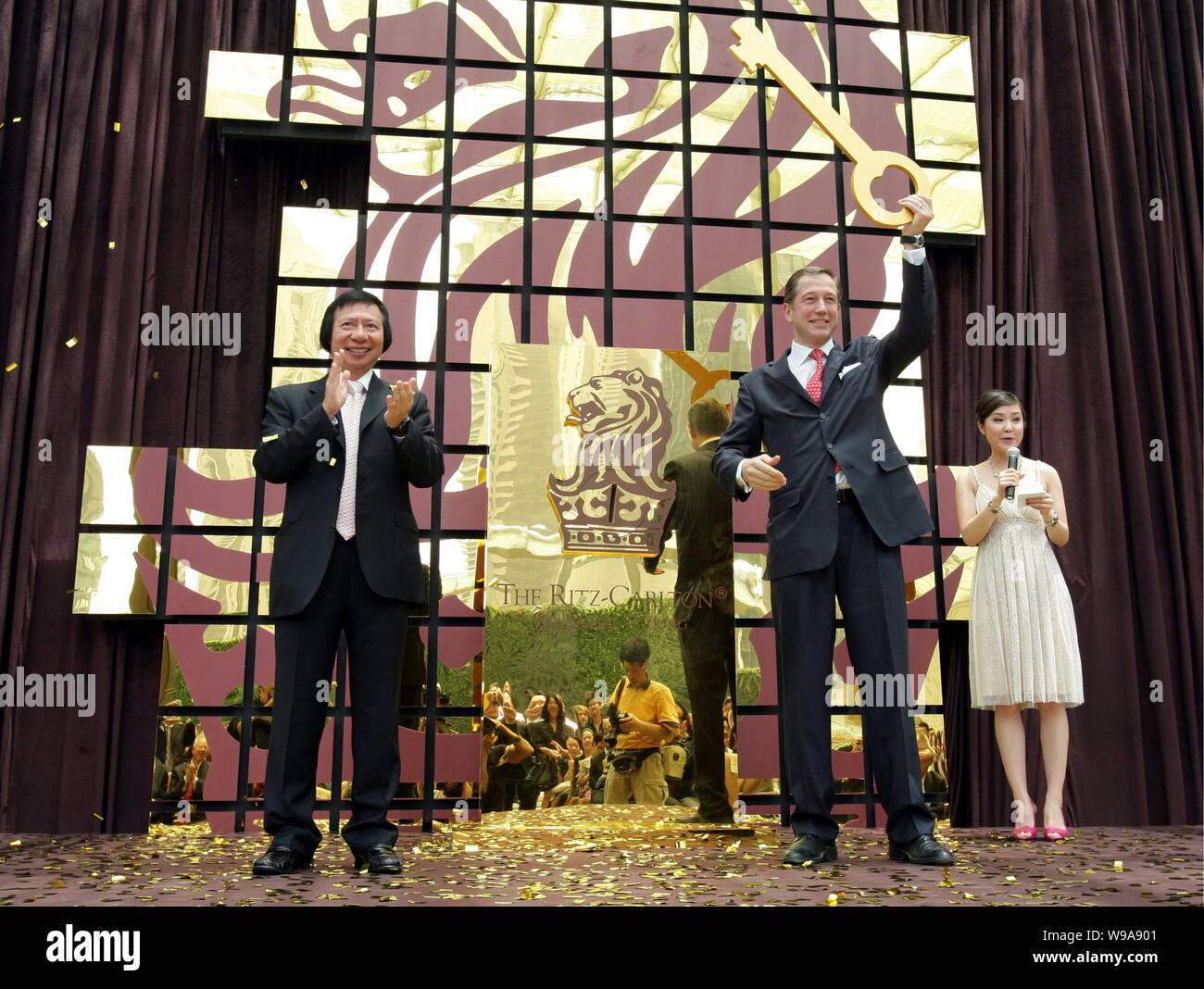 Sun hung kai kwok hi-res stock photography and images - Alamy