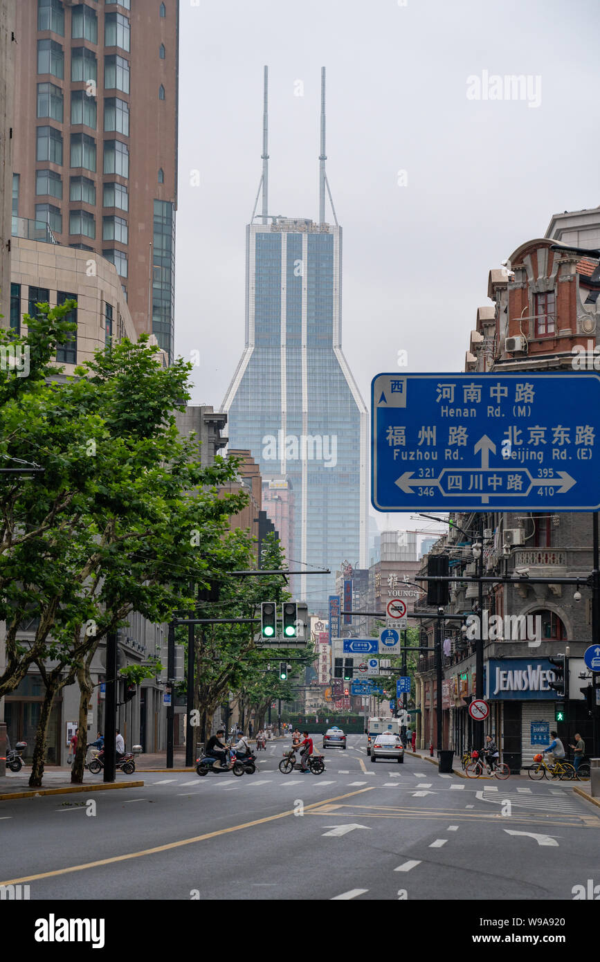 Empty streets of Shanghai, China in the morning Stock Photo - Alamy