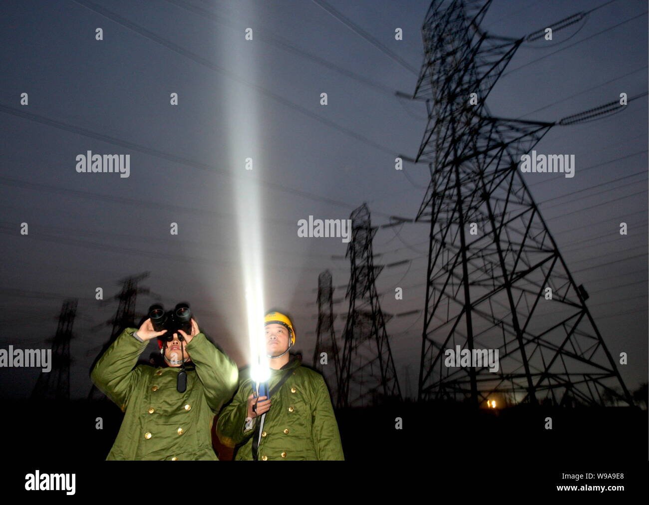 Inspect power lines hi-res stock photography and images - Alamy