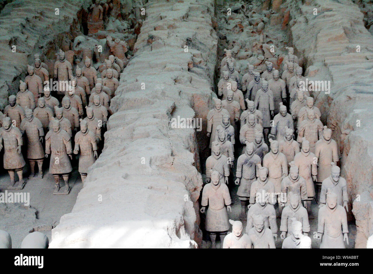 --File-- Terracotta warriors are seen exhibited at the Museum of the ...